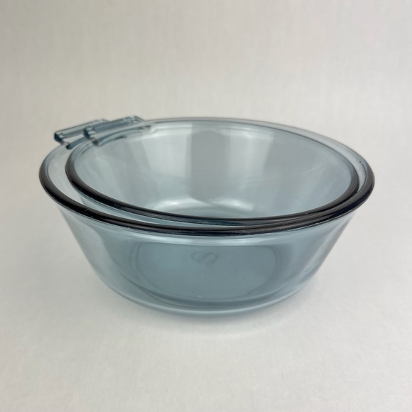 Pyrex | Kitchen | Vintage 94s Pyrex Flameware Blue Glass Open Saucepan ...